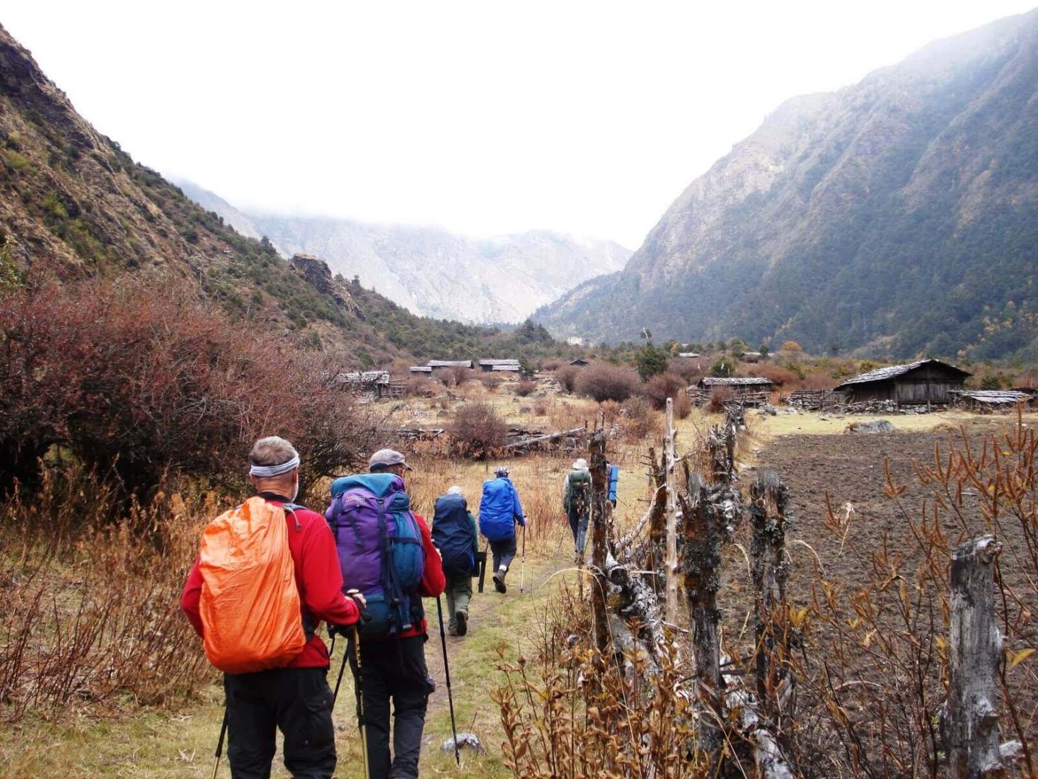 Checklist for Short Treks - Red Reach Himalaya Trek